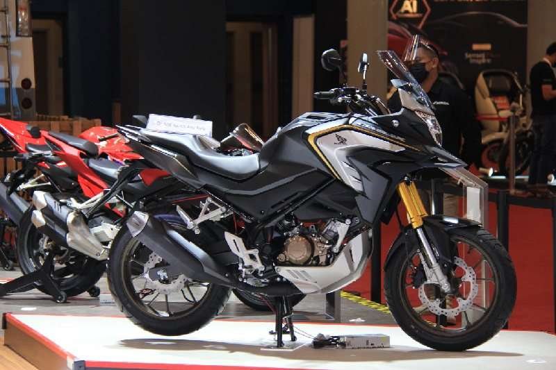 Harga Honda New CB150X Resmi Diumumkan