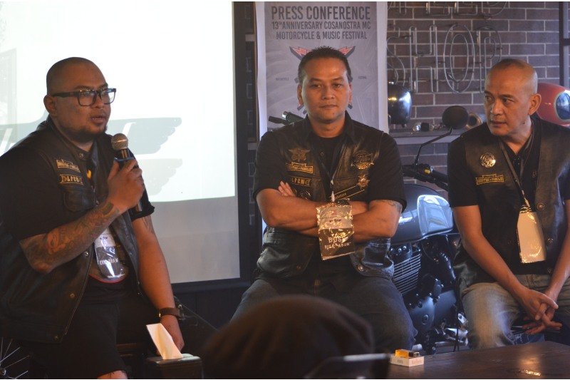Komunitas Motor Custom Cosanostra - jurnalbikers.com