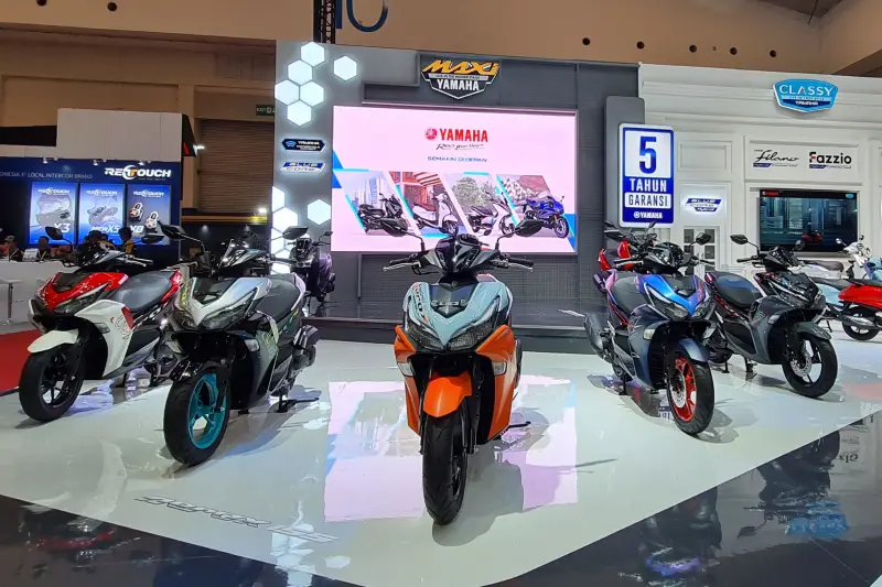 JurnalbikersYamaha Aerox 155 2023 Punya Warna dan Grafis Baru ... JurnalbikersYamaha Aerox 155 2023 Punya Warna dan Grafis Baru ...