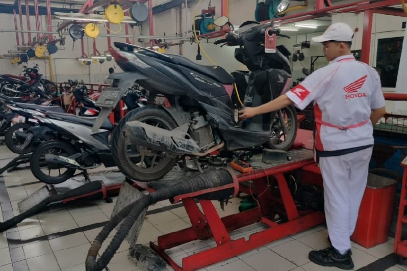 Promo Servis Motor Honda Matic di Bengkel AHASS - jurnalbikers.com